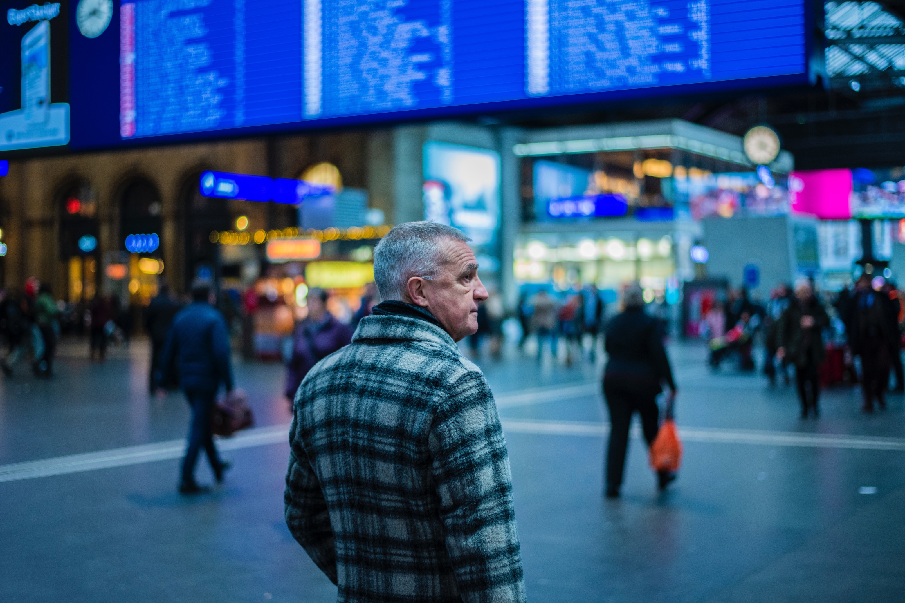 Finding Missing Heirs: Two Types of Search Firms | HeirSearch